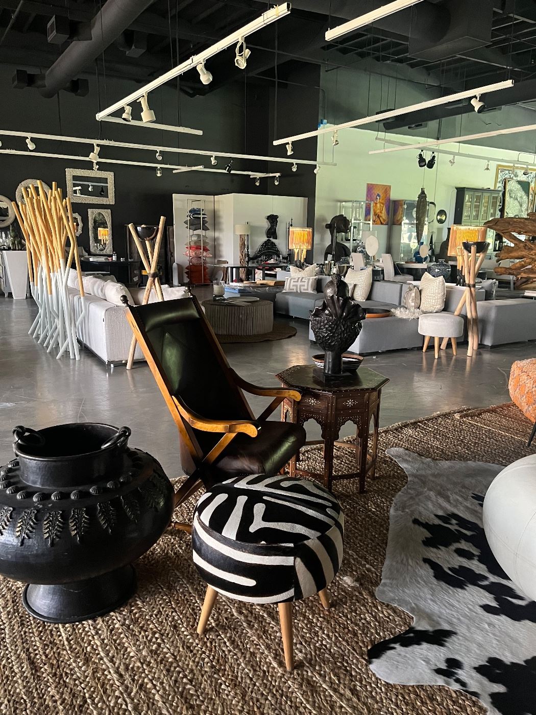 Interior Designer Showroom and Mega Estate... starts on 8/18/2023