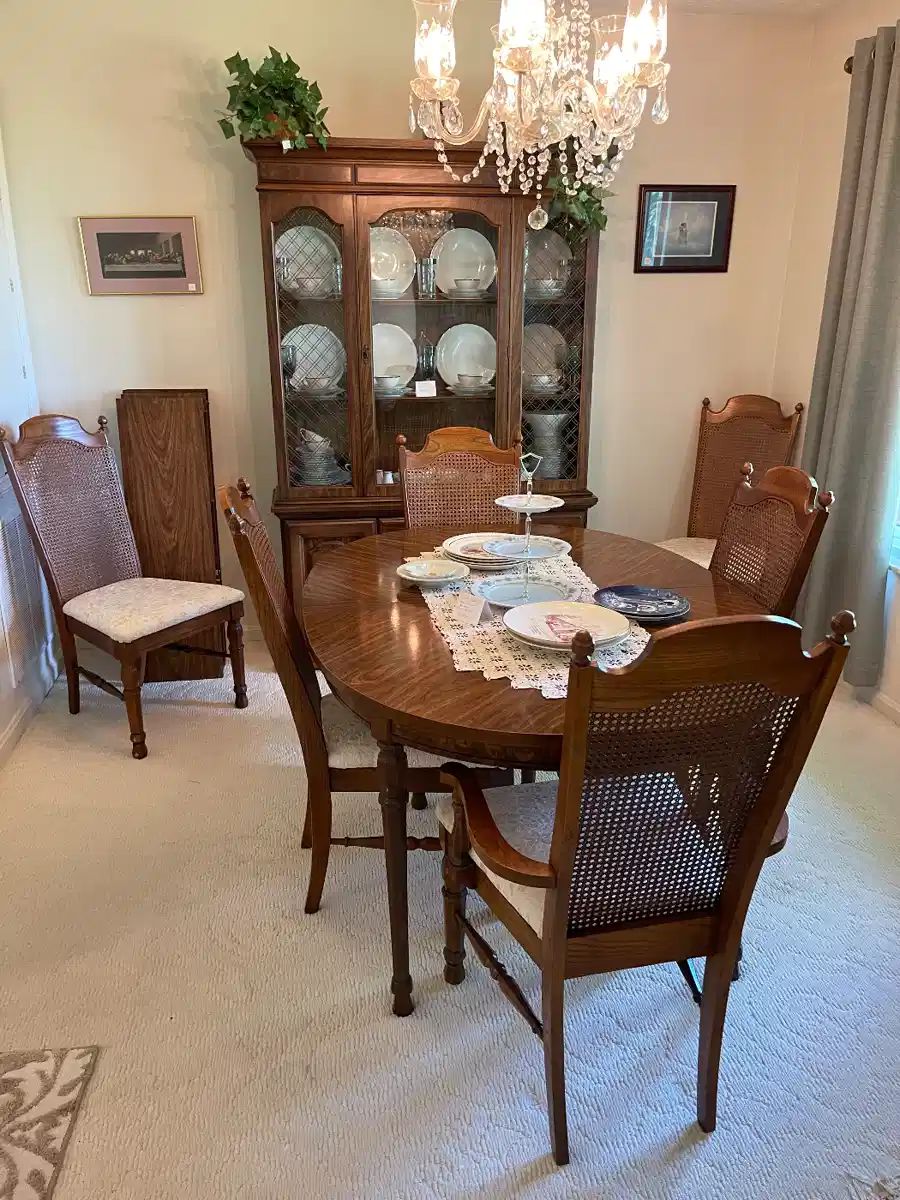 Moving Sale by The Junque Ladies in Catlettsburg, KY starts on 8/17/2023