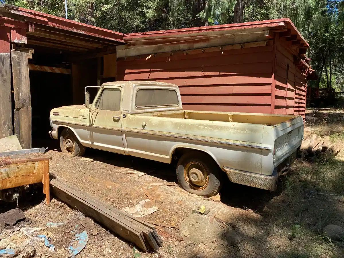 Large Estate Sale-Two generations, barn finds,... starts on 8/18/2023