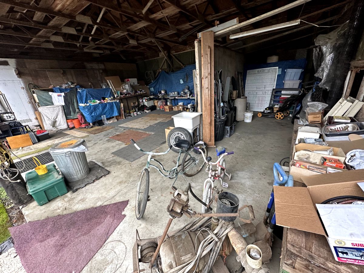 The Rusty Trunk LLC opens to Golden Pitchfork... starts on 10/20/2023