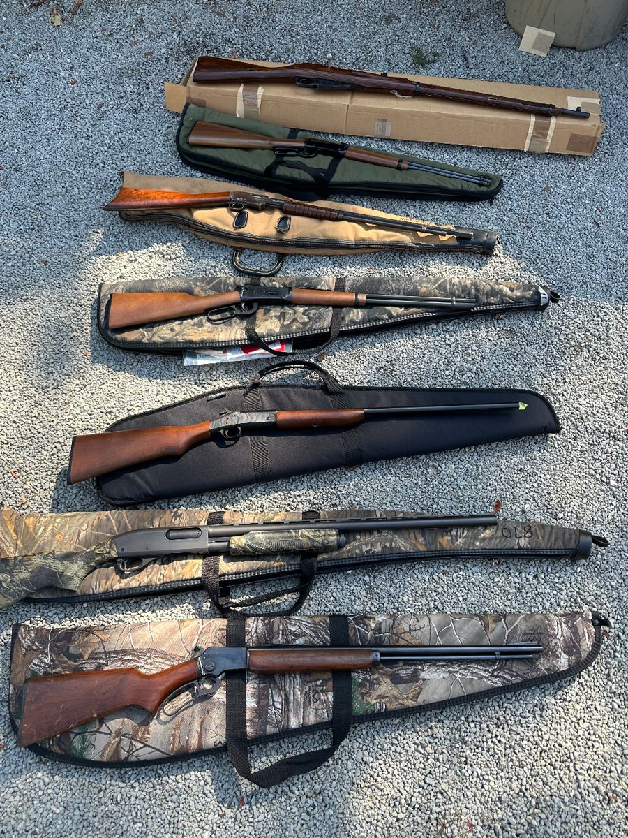 Fishing, hunting, Huge car mechanic body... starts on 9/15/2023