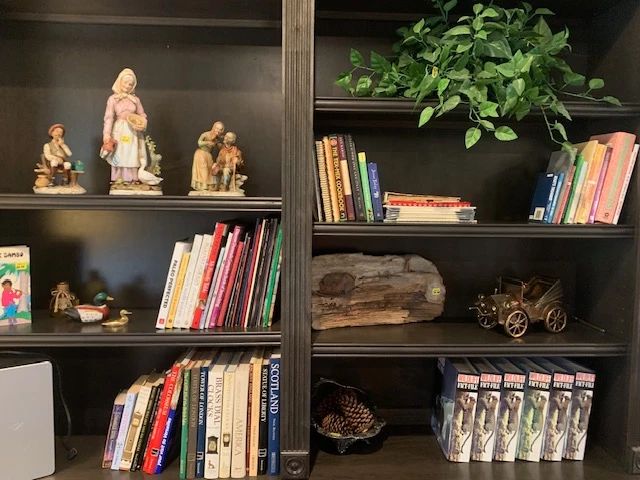 50% off Sunday Polly Ranch Estate Sale Fwd.... starts on 9/1/2023