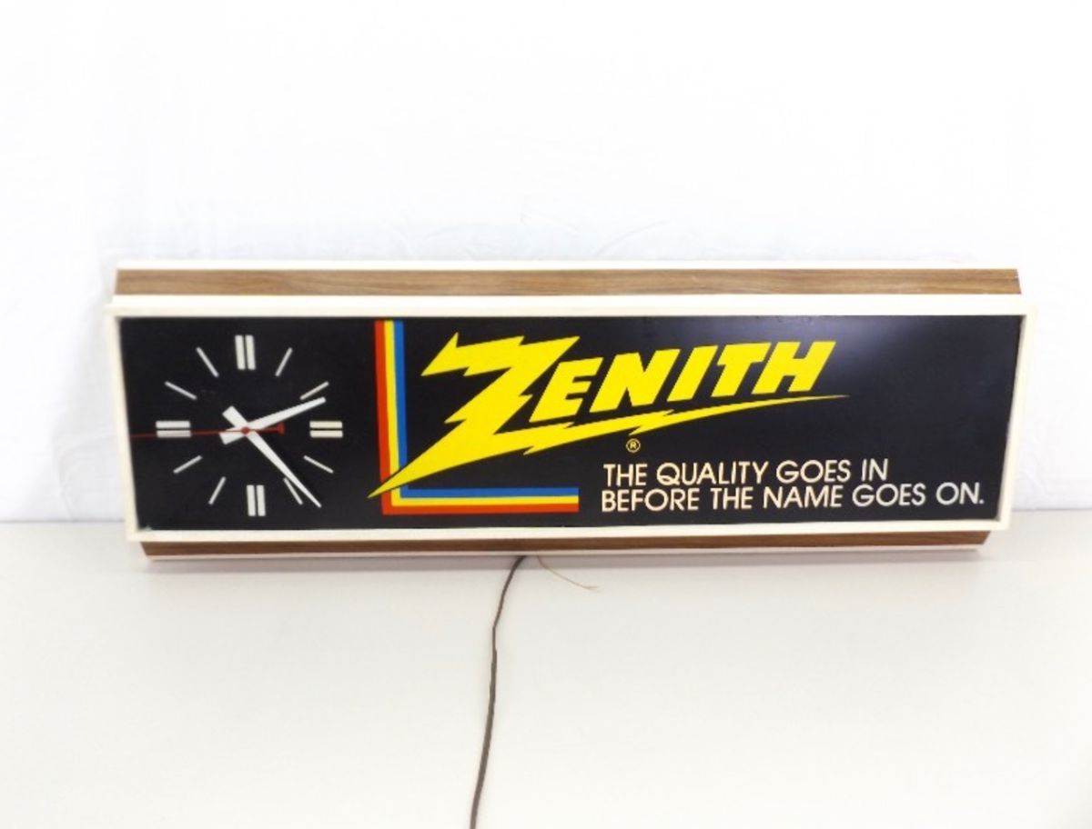 Collectibles, Antiques, and Jewelry Auction starts on 9/1/2023