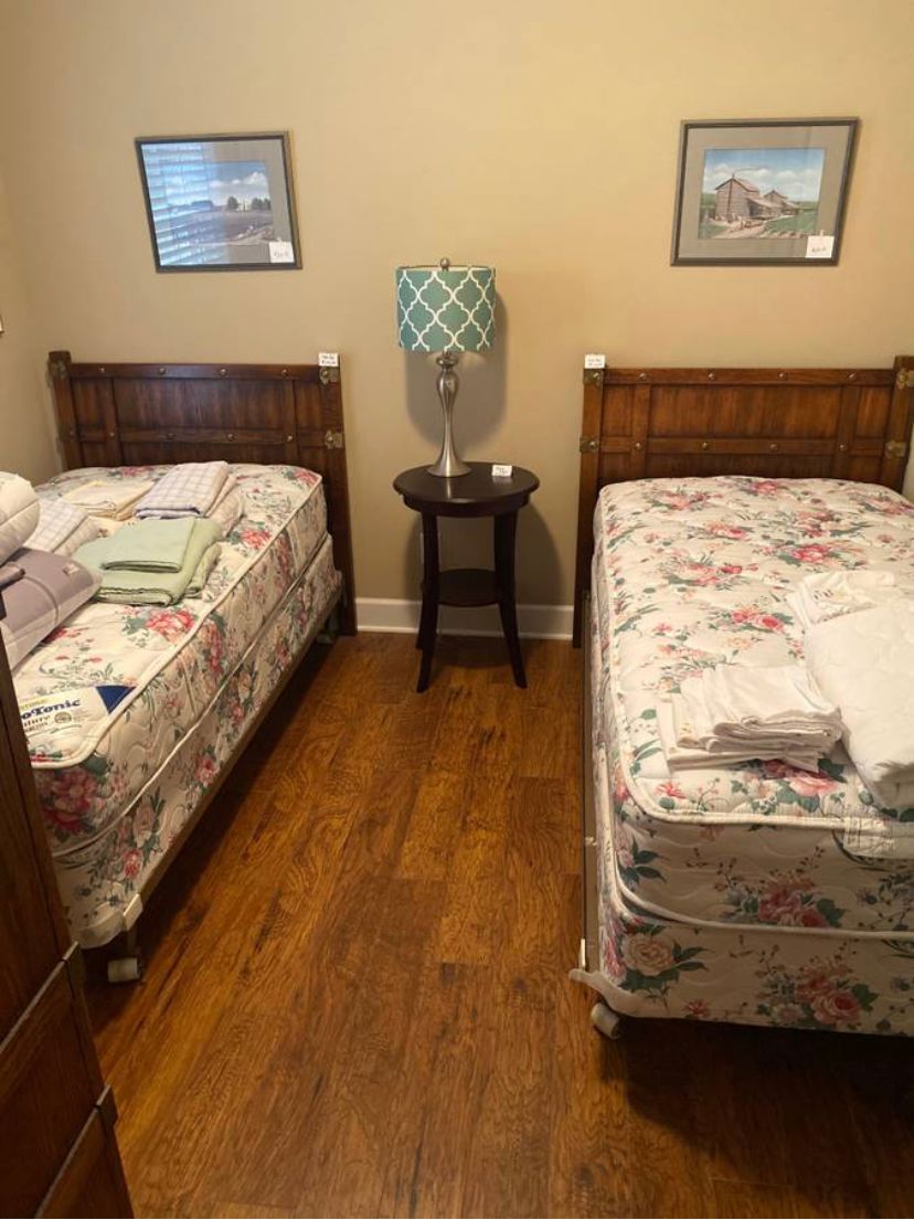 Sales by Mario - 904 Mohawk, Lewiston, NY starts on 9/9/2023