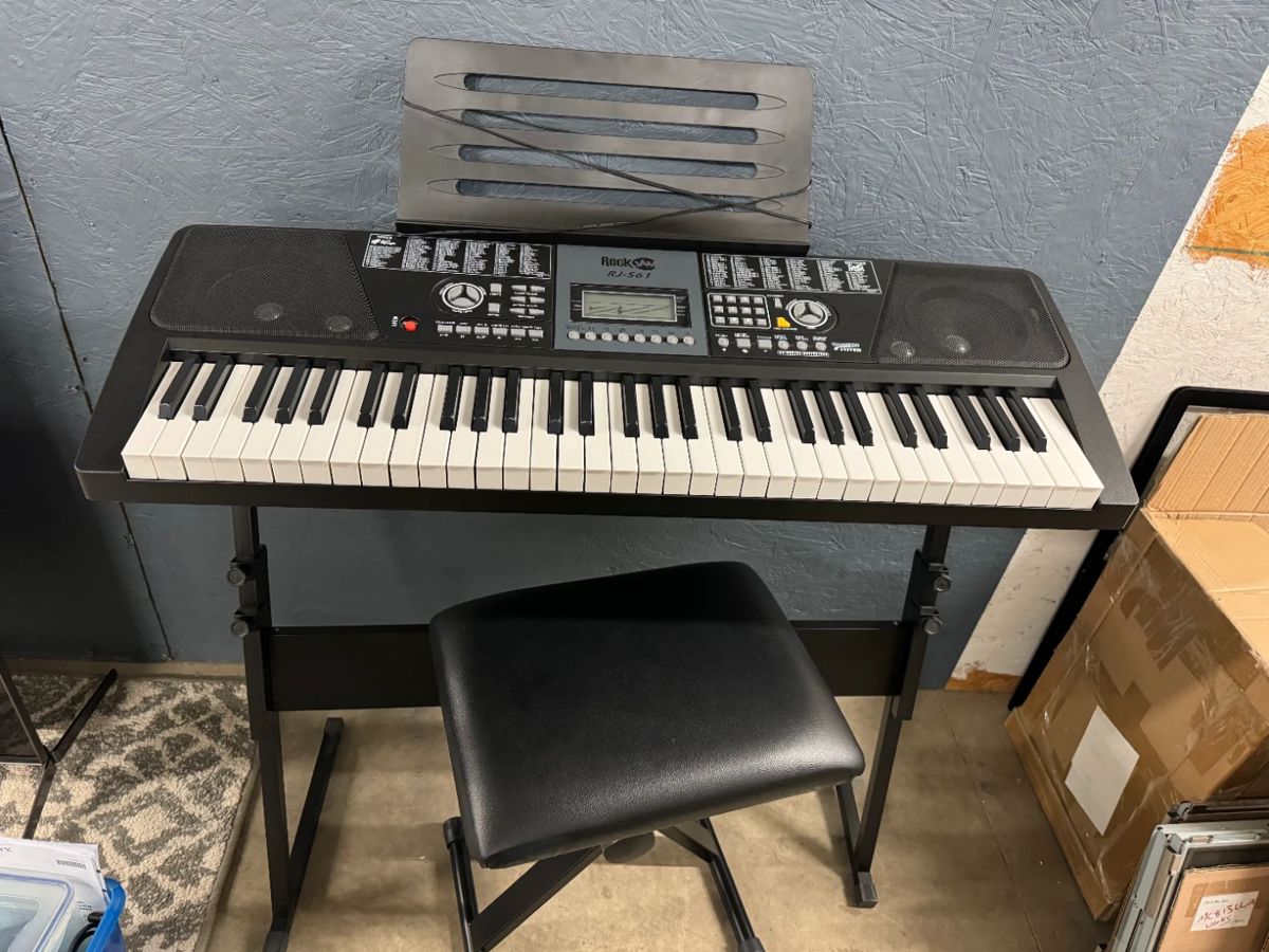 Fall Warehouse Sale in Springfield, MO starts on 10/20/2023