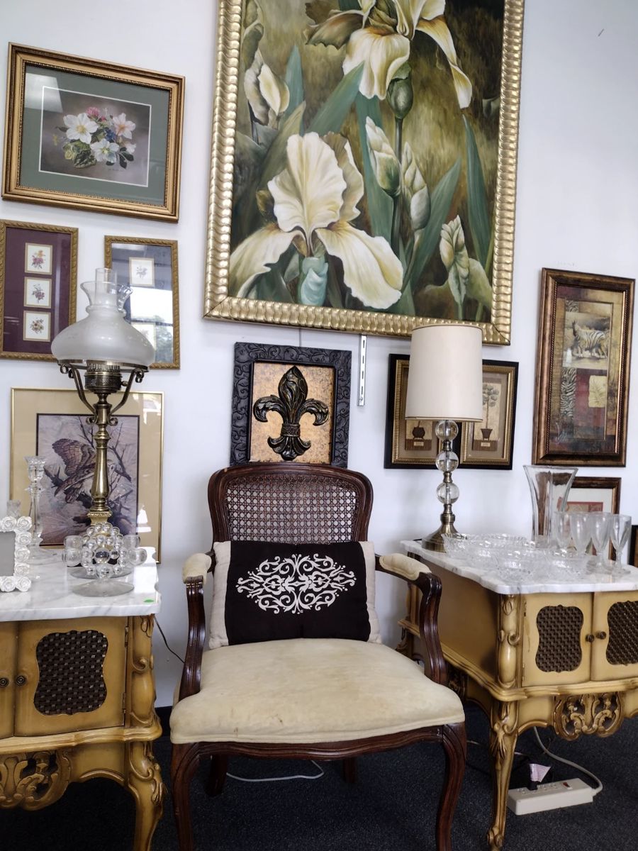 ULTIMATE ESTATE SALE, DOWNERS GROVE FINDS! starts on 9/8/2023