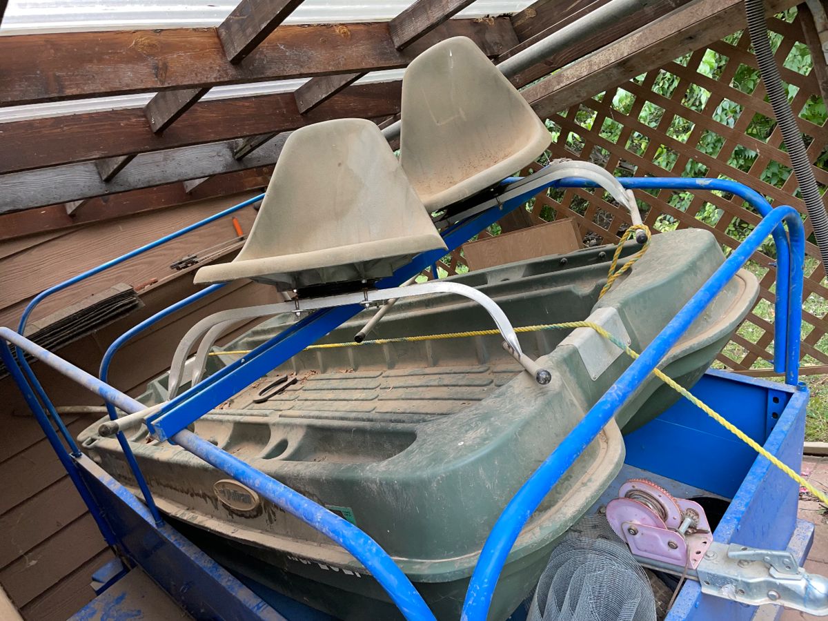 Arnold Estate Sale by PIYP - ANTIQUES starts on 9/28/2023