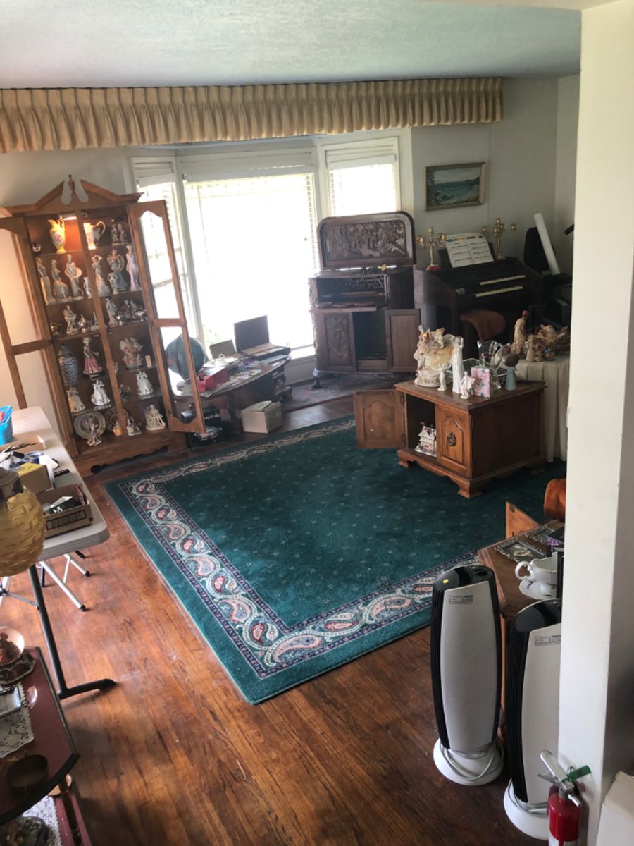 Estate Sale by SCOTT...East L.A Vintage and... starts on 9/15/2023