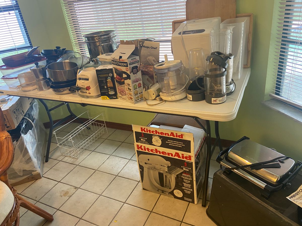 ESTATE SALE!! Remington Drive, New Port Richey starts on 9/14/2023