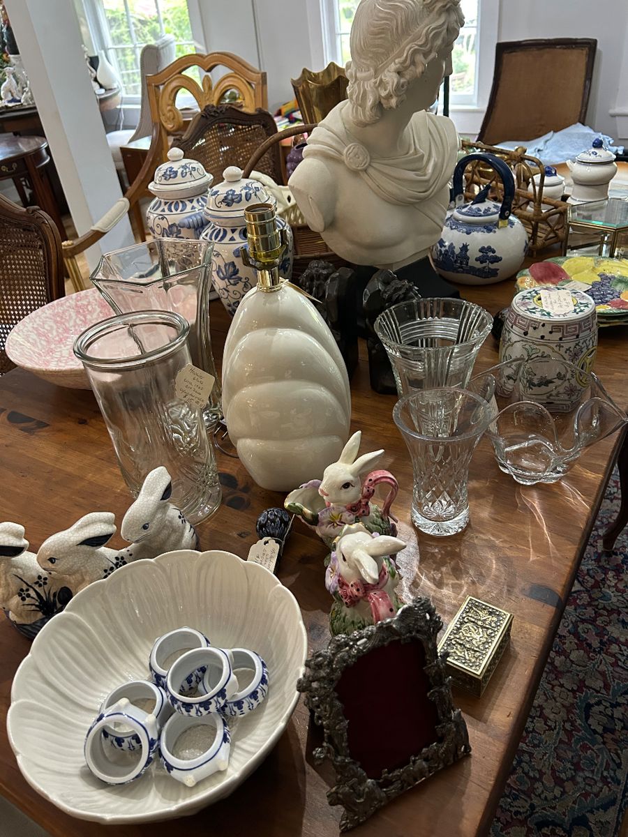 Local Collectors Antique and Vintage Sale starts on 9/23/2023