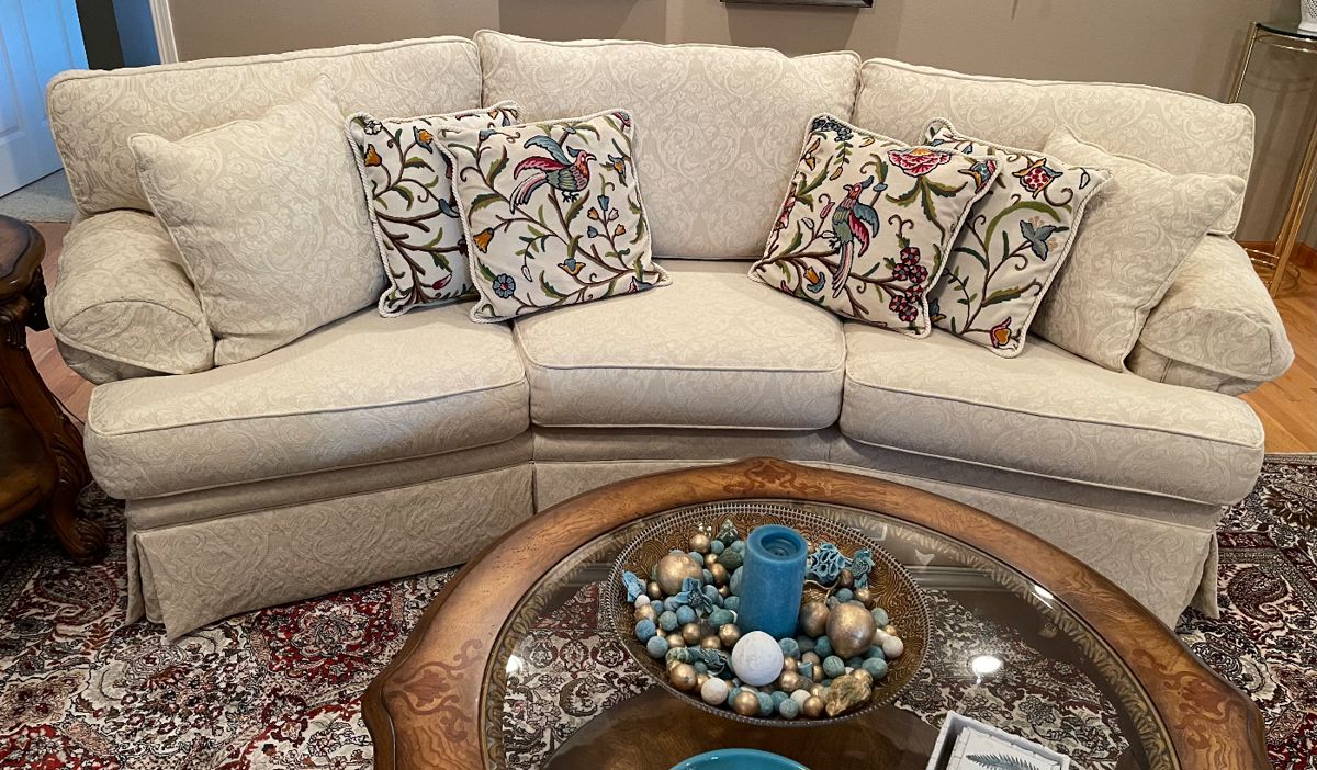 Kay Scherer Moving/Living Estate Sale starts on 9/22/2023