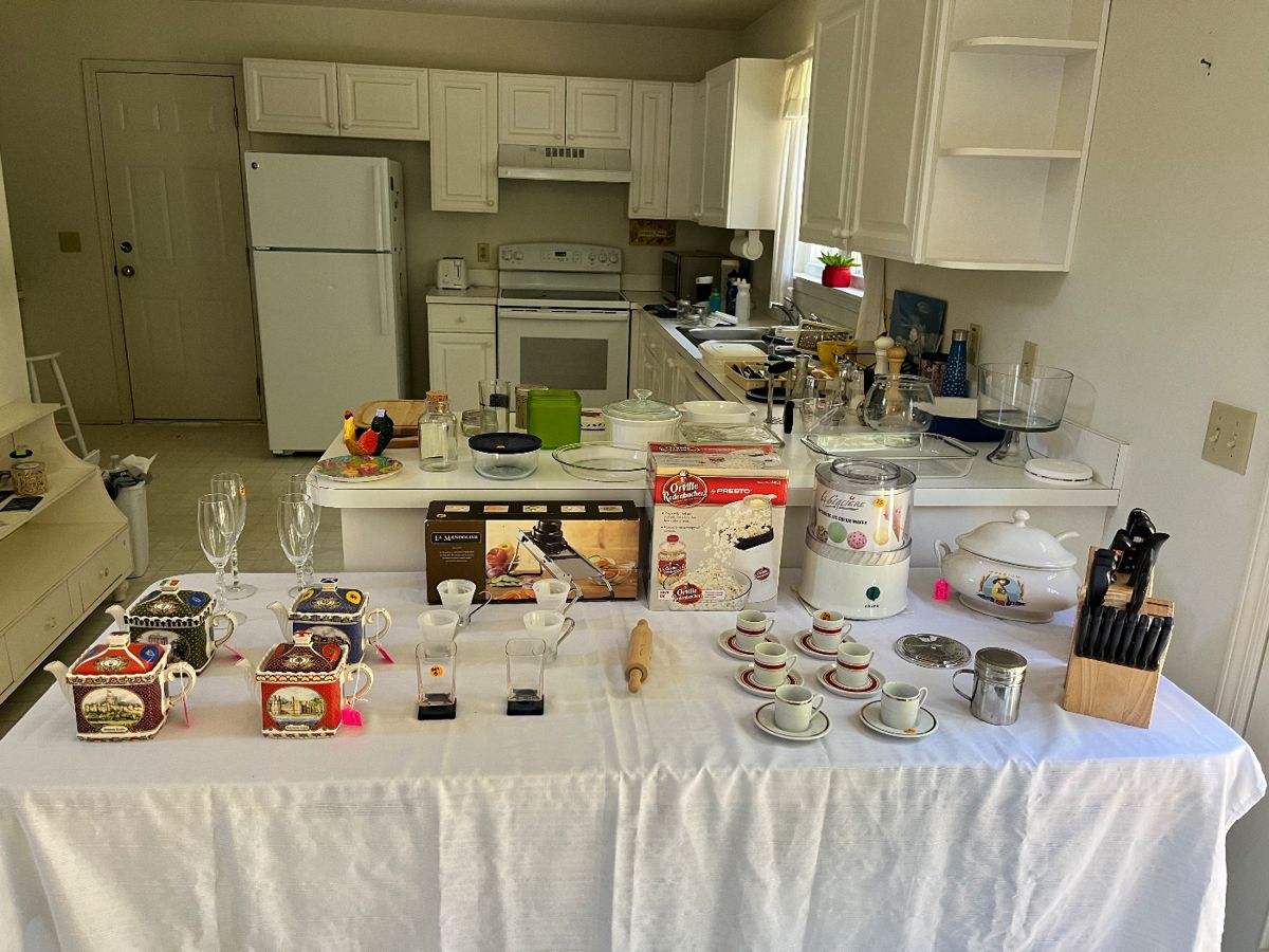 Home Clean Out Sale in Monroe, CT starts on 9/23/2023