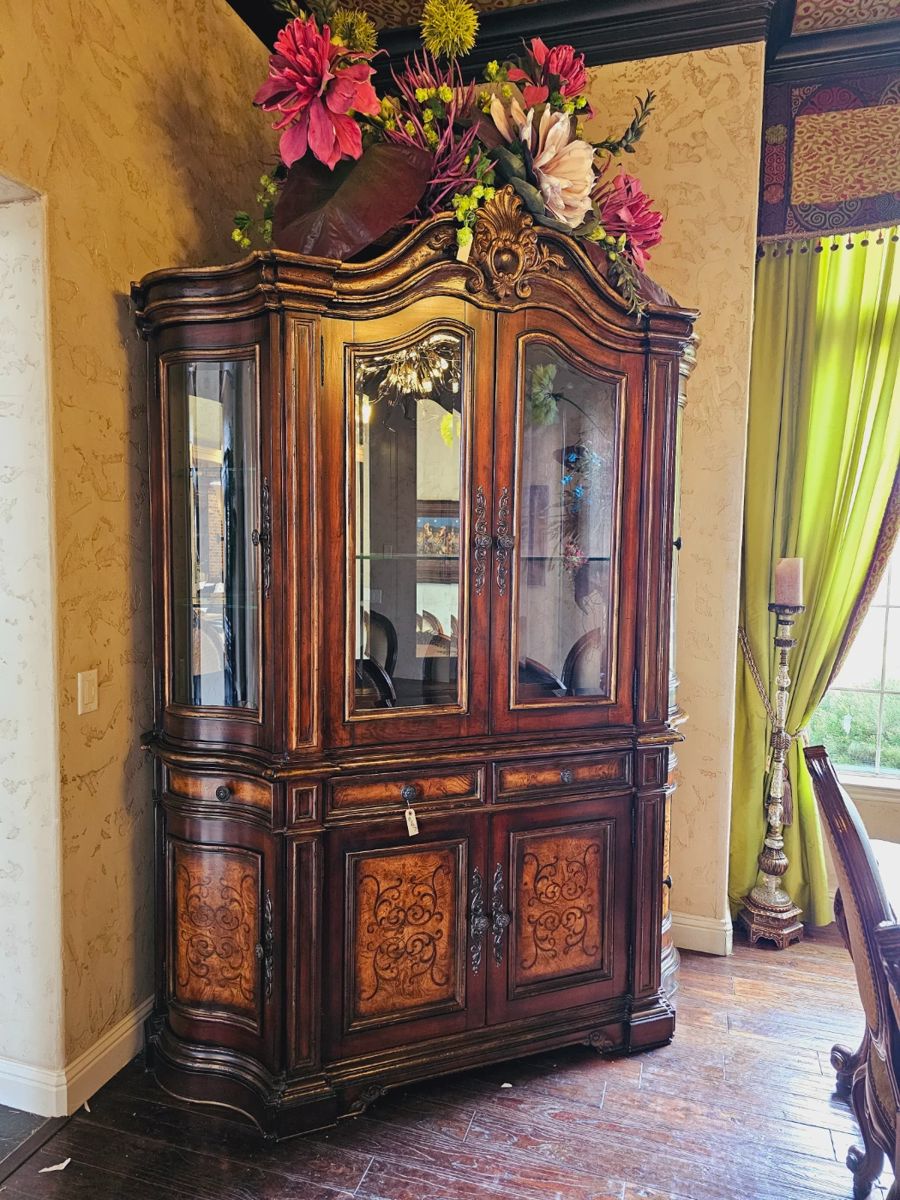 Bluebonnet Estate Sales in Odessa, TX starts on 9/21/2023