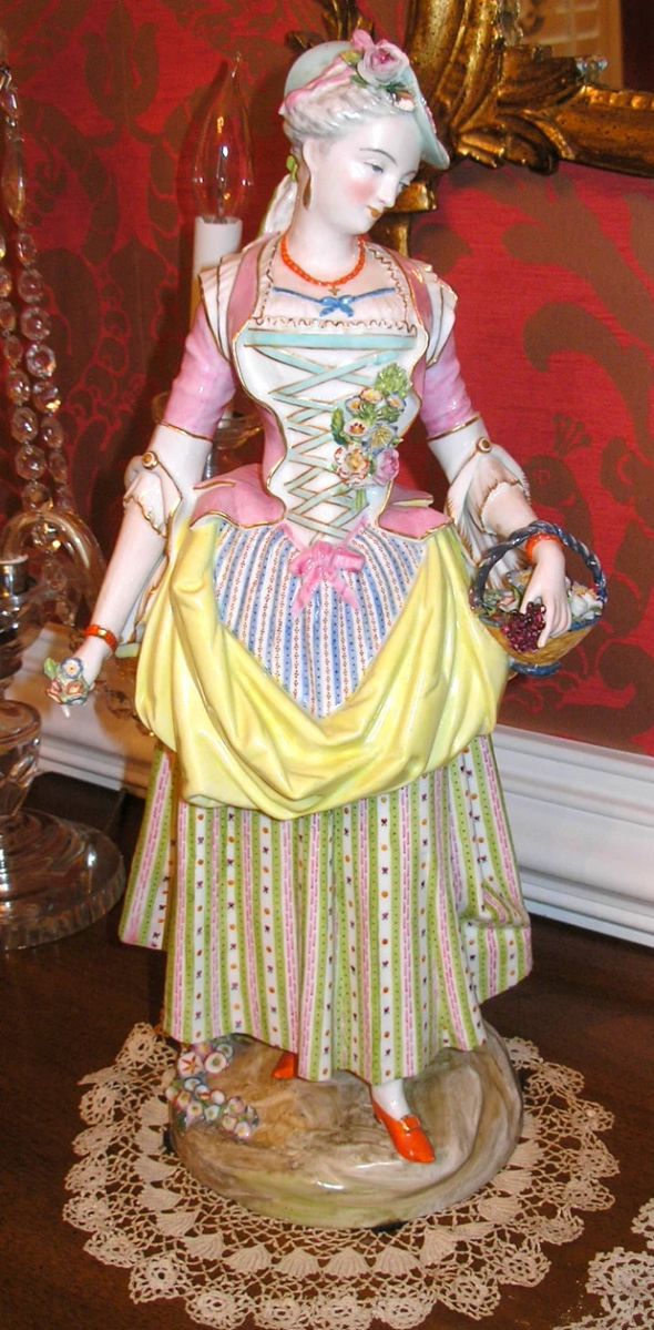 RARE ESTATE BERNADAUD BORGHESE, MEISSEN MOSER... starts on 10/5/2023