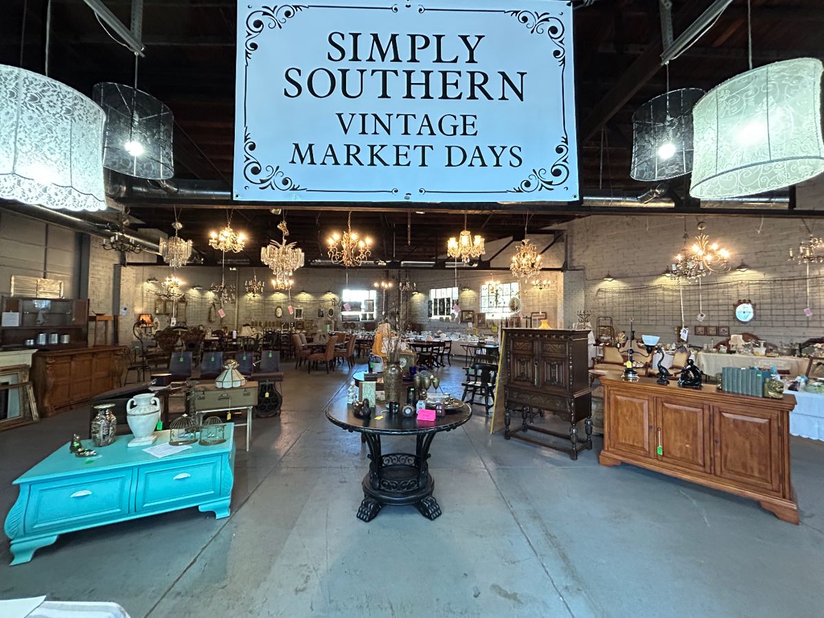 Simply Southern Vintage Market Day Last Day! starts on 9/19/2023