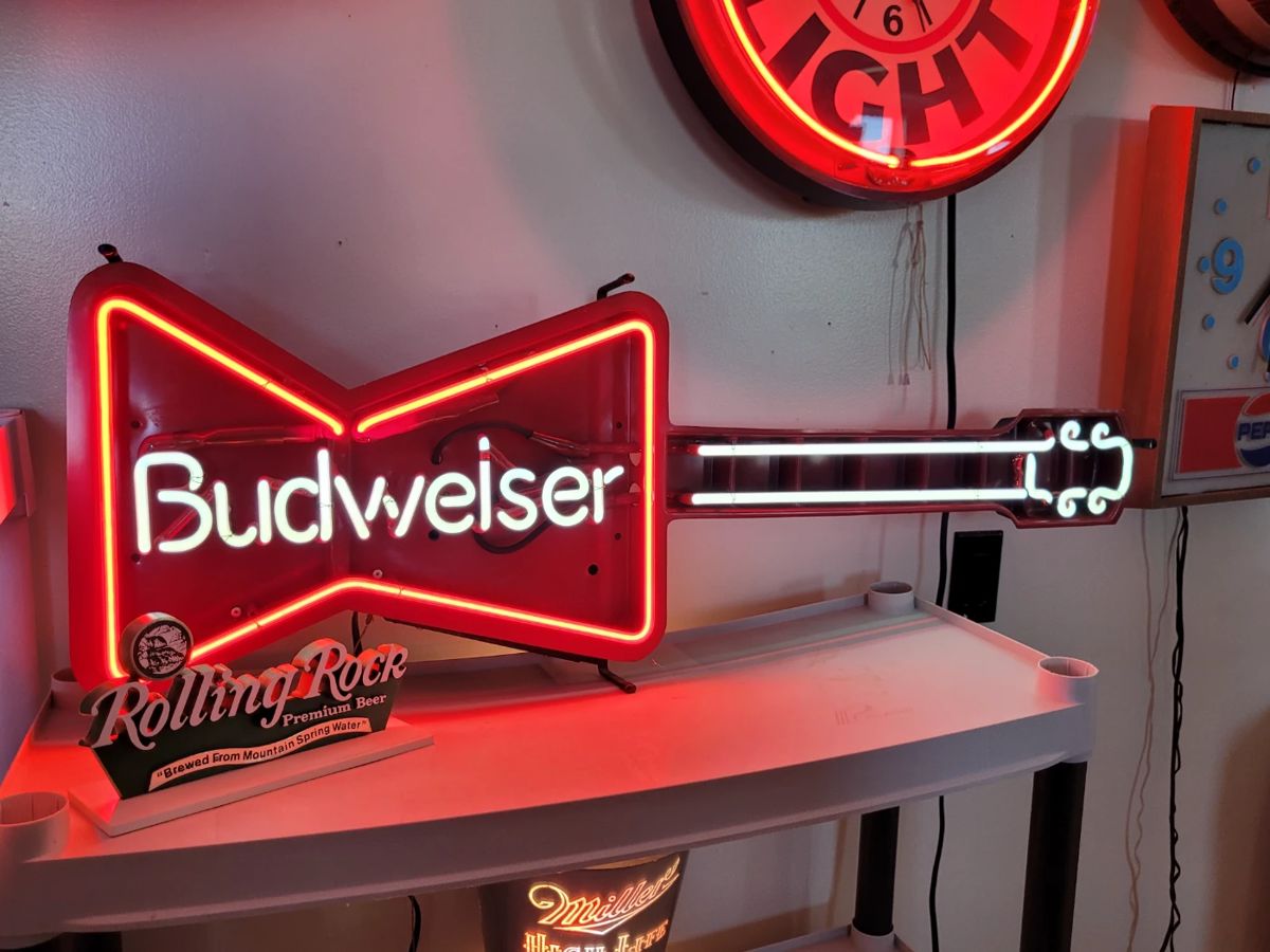 2-Day Eclectic Estate / Beer Signs / 2X Faux... starts on 9/23/2023