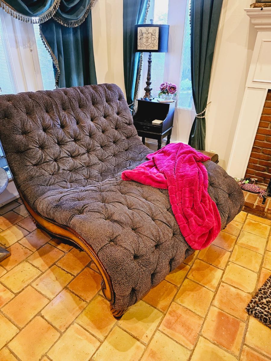 Bluebonnet Estate Sales in Midland, TX starts on 9/28/2023