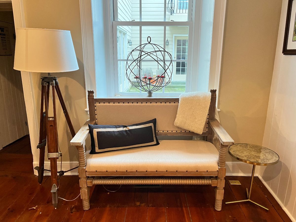 GoldenTree 1 Day Newtown Estate Moving Sale starts on 10/14/2023