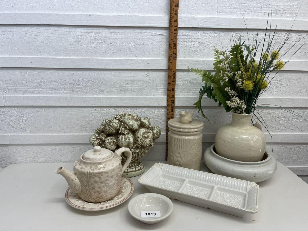 Online Auction-Estate Finds- OCT 11th-15th starts on 10/12/2023