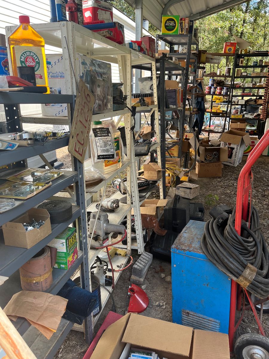 *Flash Sale* So Many Tools + Vintage Collectibles... starts on 9/29/2023