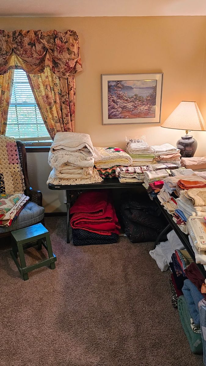 75% OFF SUNDAY!! Retro Blowout in Oak Ridge!!... starts on 10/6/2023