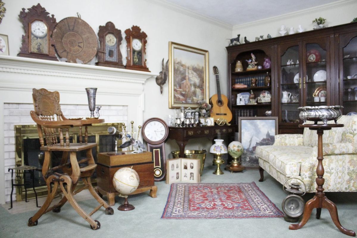 Barbara Bauch Estate Auction in Traer, IA starts on 10/14/2023