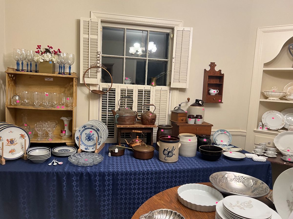 Crown Heights Estate Sale in Wichita, KS starts on 10/5/2023