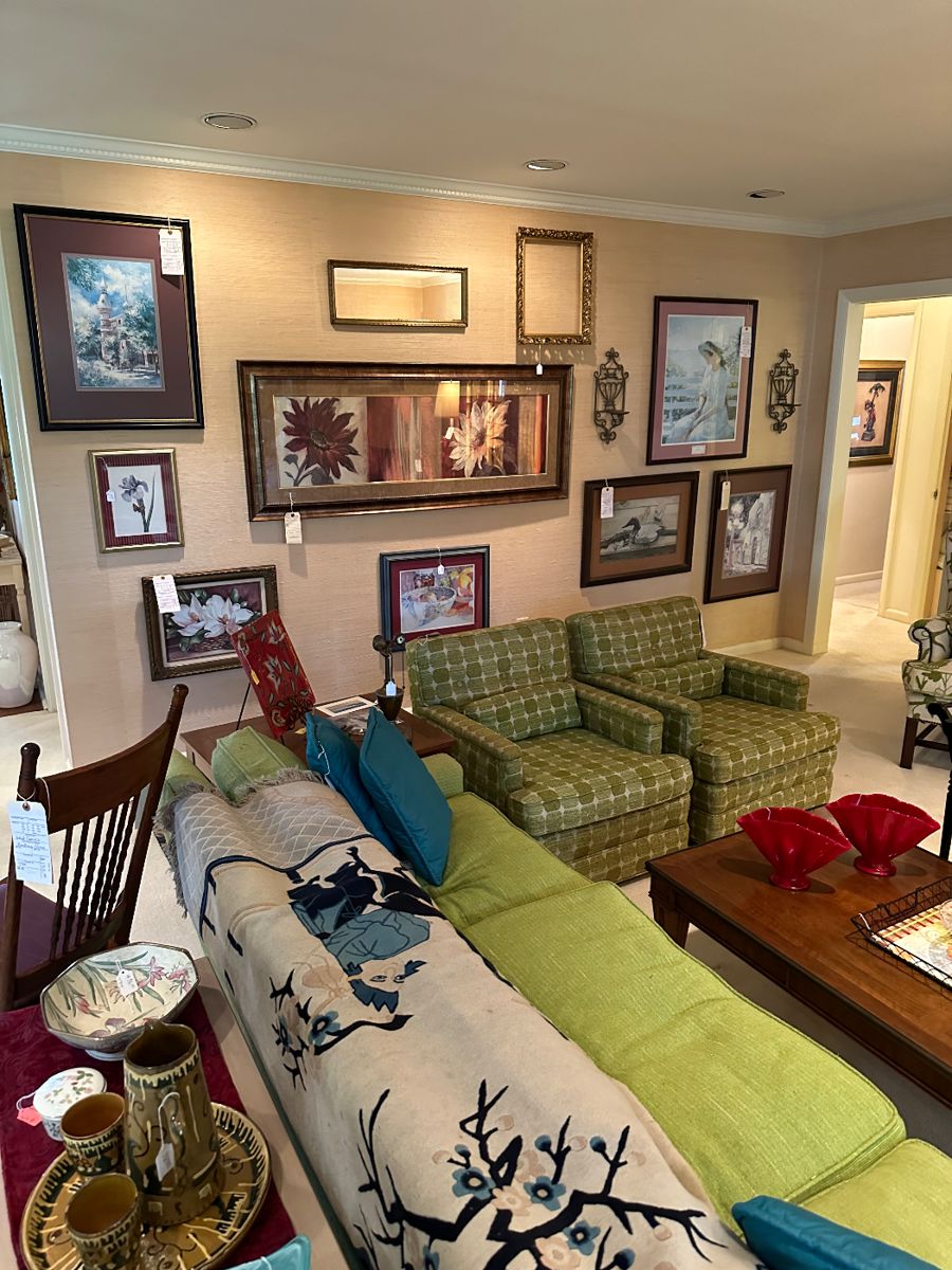 Kay Kelly Estate Sale in Lakeland, FL starts on 10/13/2023