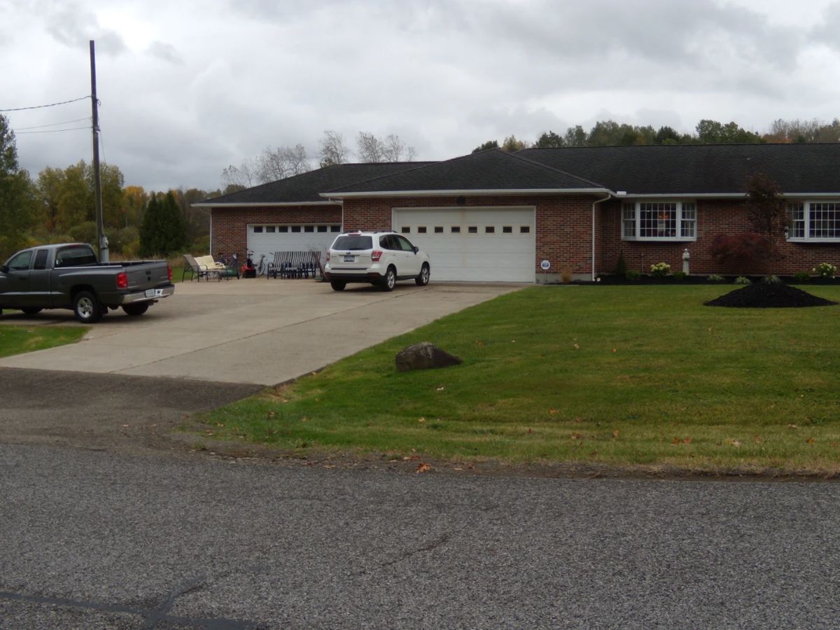 Premier Sales in Lakewood, NY starts on 10/11/2023