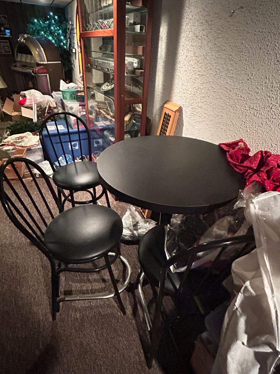 collectors delight-beam,jukebox,bowling game etc starts on 10/26/2023