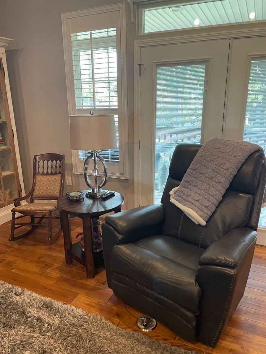 High End Living Estate Sale by The Junque Ladies starts on 10/19/2023