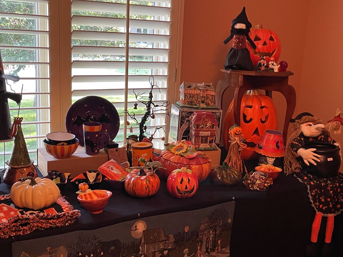 S.G Sales and Rosemary are in White Tail starts on 10/19/2023