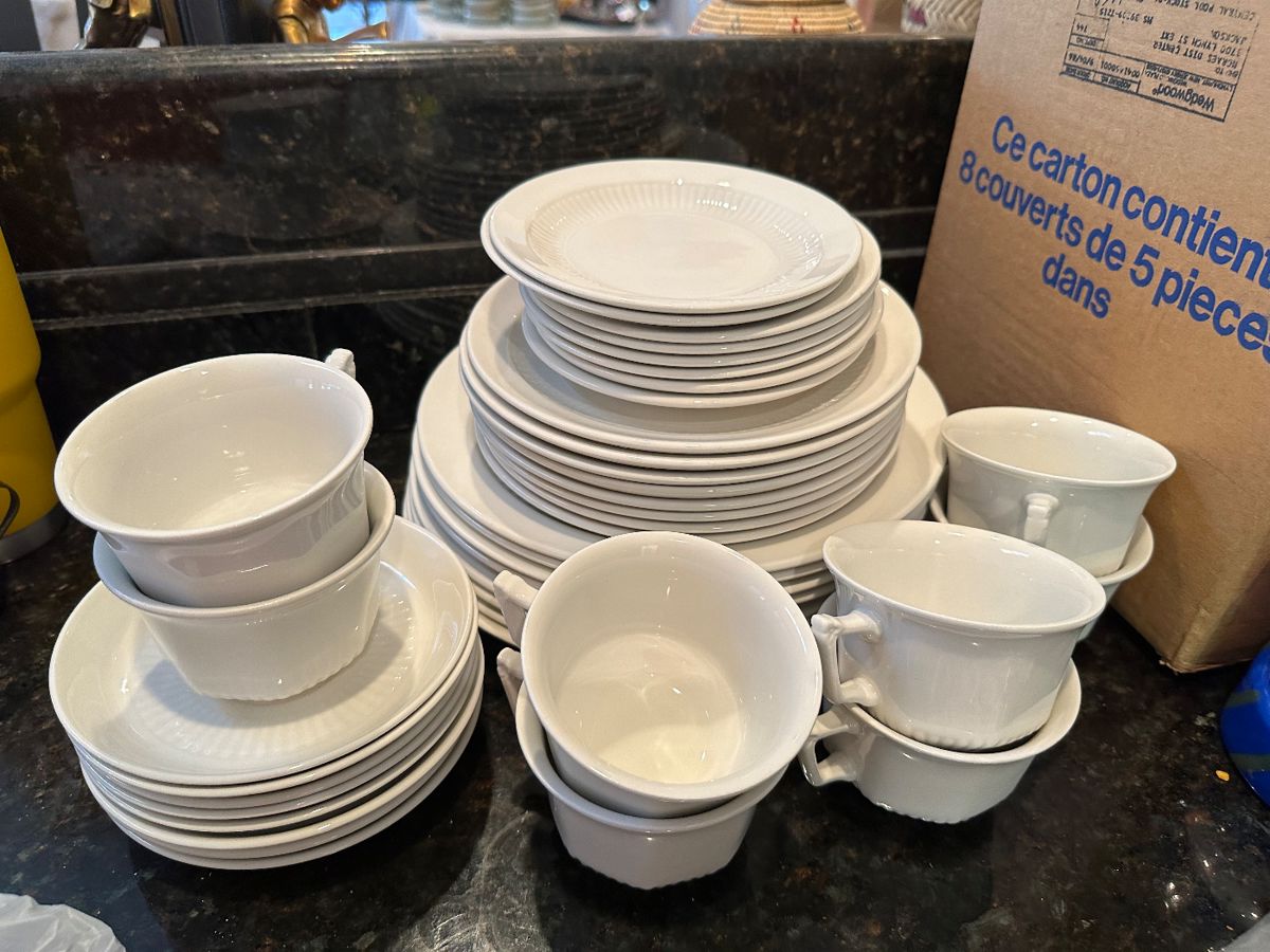 Roses Bluff Downsizing in Madison, MS starts on 10/27/2023