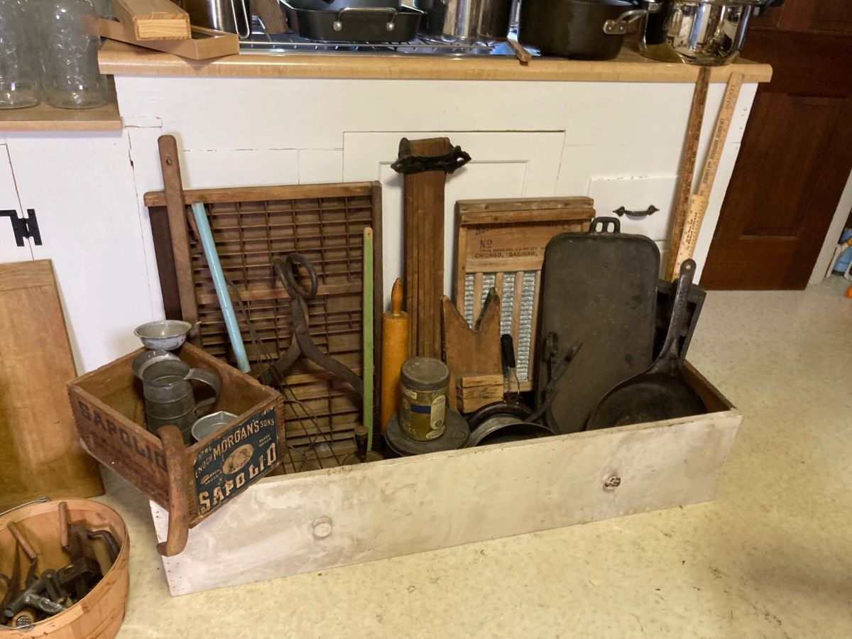 Huge 2 Day House and Barn Estate Sale starts on 11/4/2023