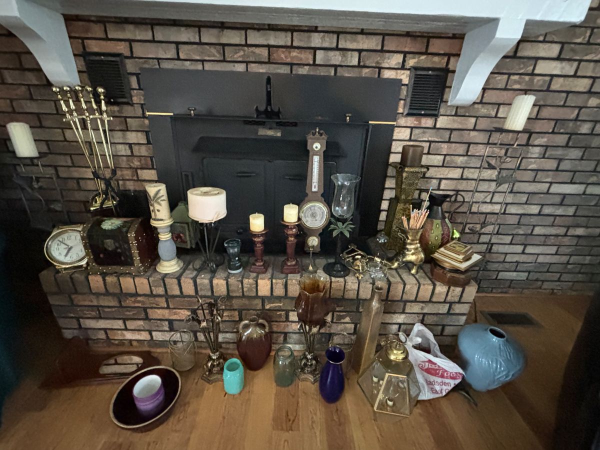 Great, Clean Sale with beautiful items starts on 10/20/2023