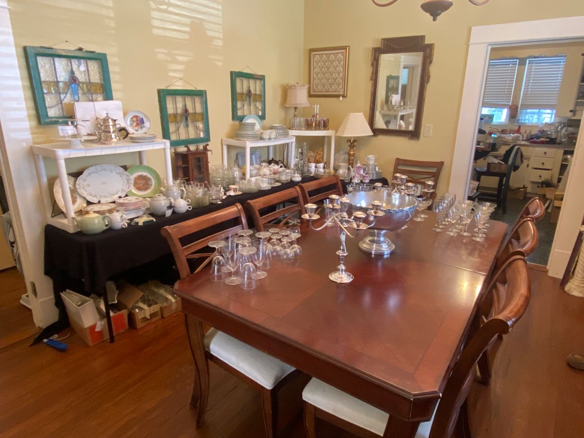 Robins street sale items from His/Hers Gift shop starts on 10/21/2023