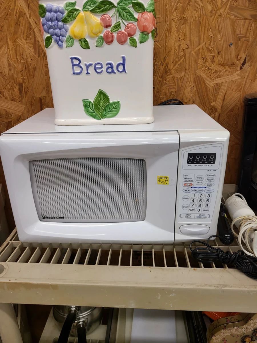 Polly Ranch BLOW OUT Sale in Friendswood, TX starts on 10/20/2023