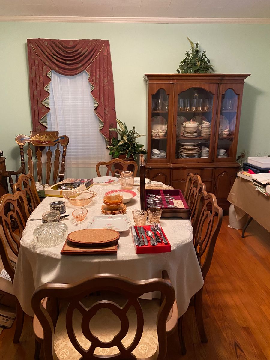 Estate Tag Sale For Vinetta Smith Nicholson starts on 10/27/2023