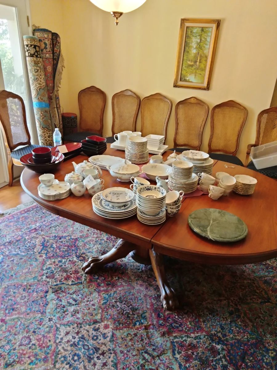 MASSIVE LIVING ESTATE SALE – FIG GARDEN AREA starts on 10/20/2023