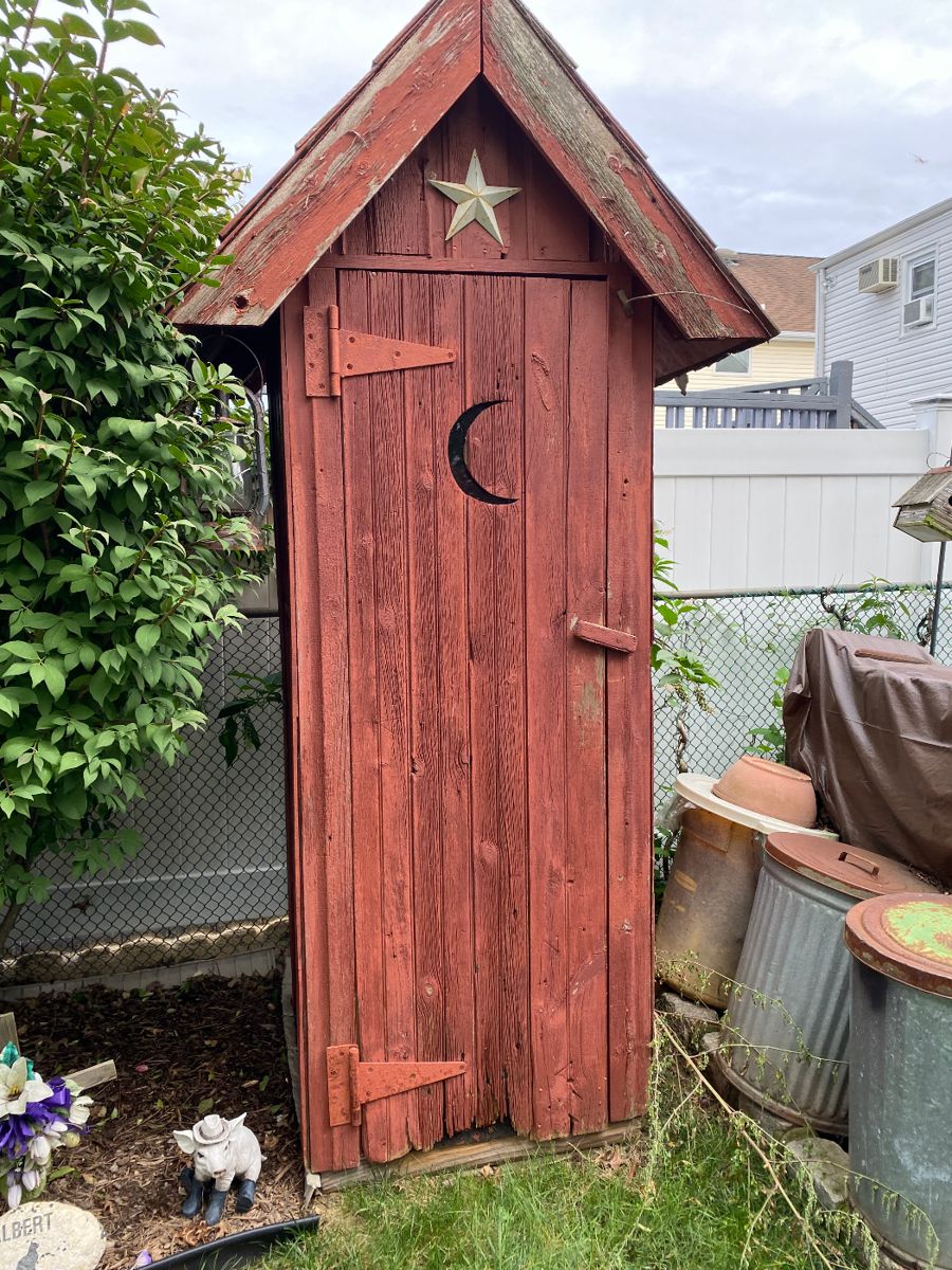 MIDDLESEX NJ ESTATE SALE in Middlesex, NJ starts on 11/4/2023