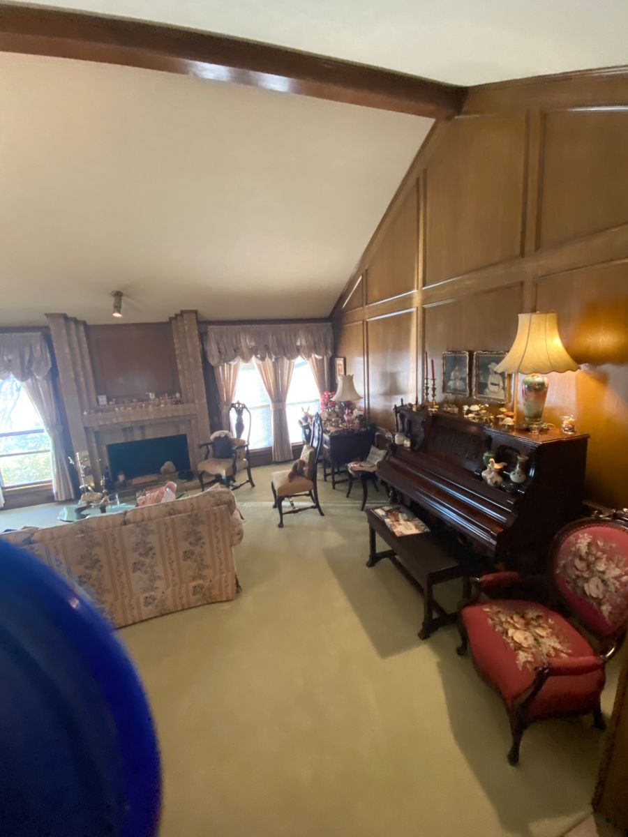 Open house, HALF-OFF Everything & Free Mimosas... starts on 11/10/2023