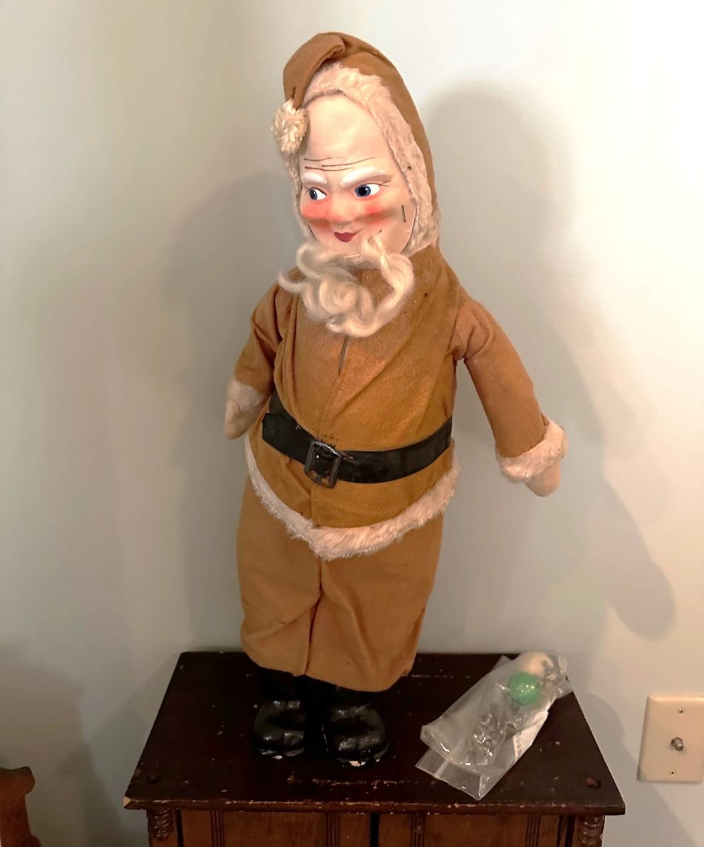 Estate Sale For Mary Janet & The Late Bill... starts on 10/26/2023