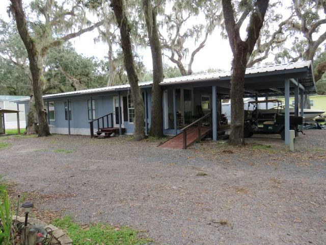 Estate Fish Camp Retreat. Tools, Trailer,... starts on 10/22/2023