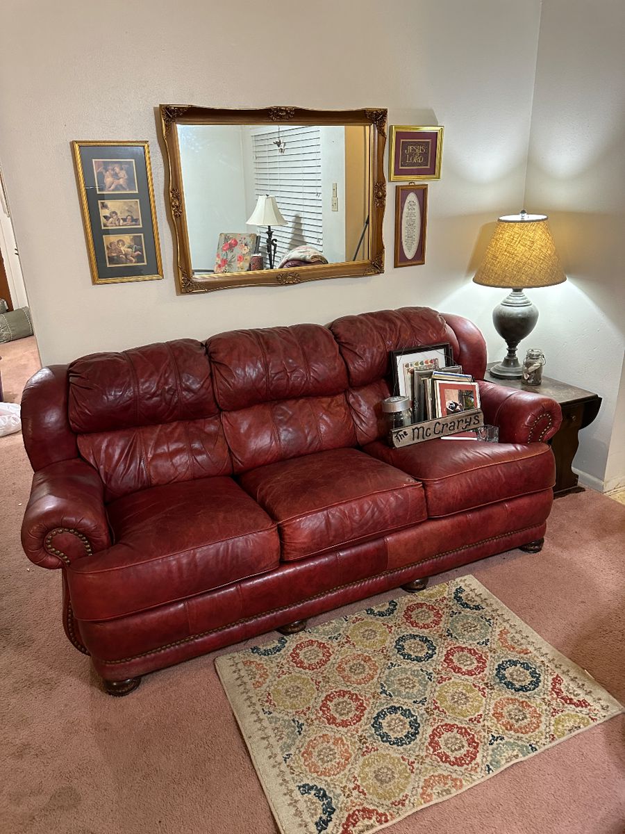 50% OFF SUNDAY! Karen McCrary Estate Sale... starts on 10/28/2023