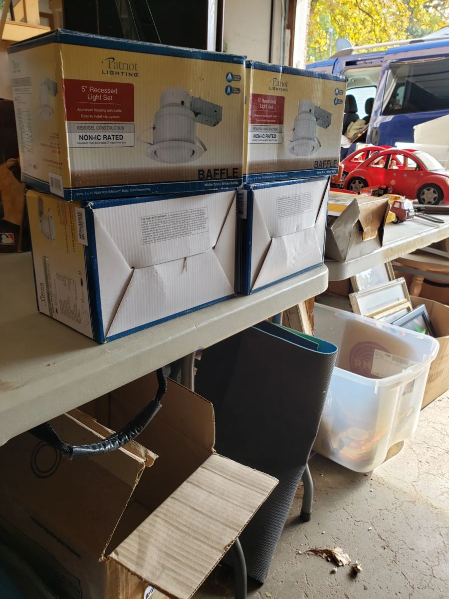 All remaining Items are 75% Off at Fantastic... starts on 10/27/2023