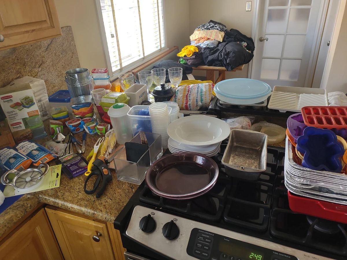 MANHATTAN BEACH MID-WEEK RELOCATION SALE starts on 10/26/2023