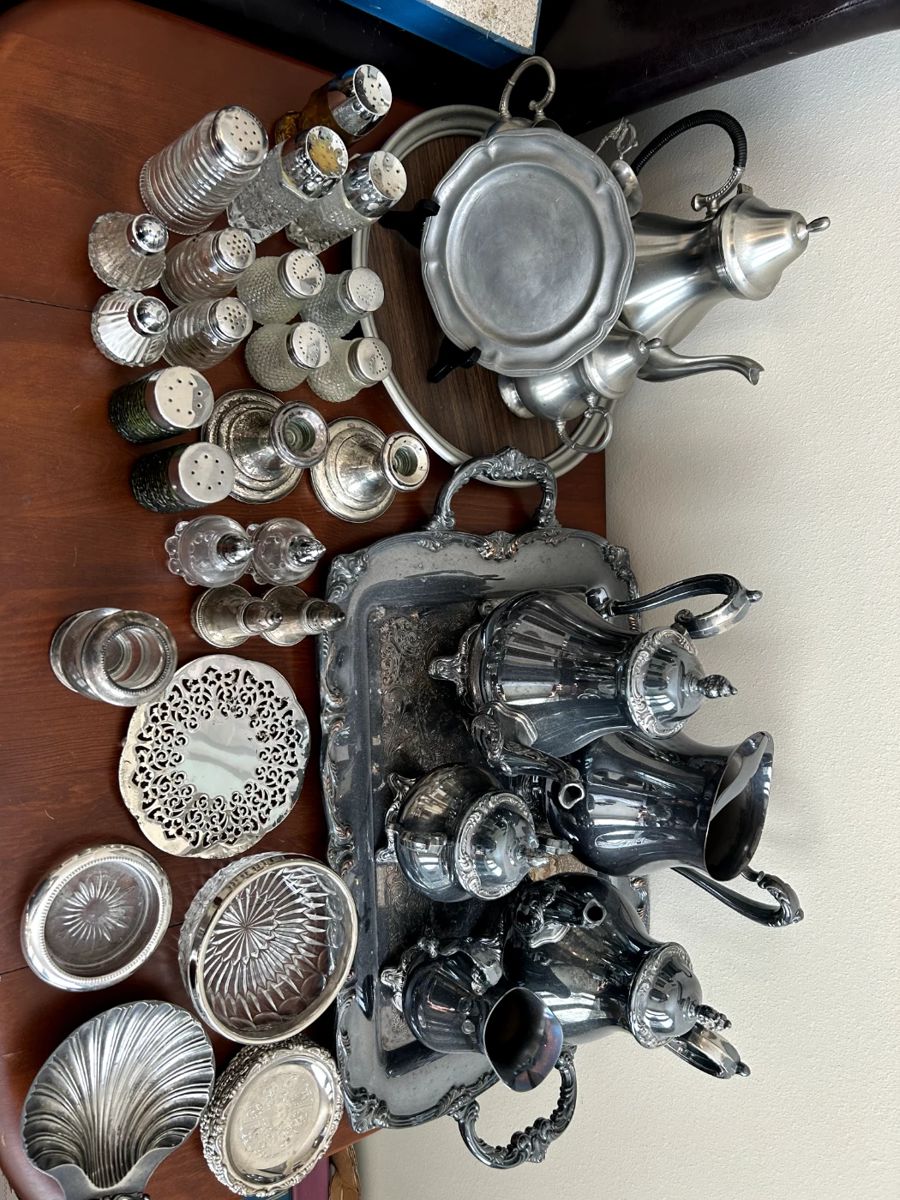 Estate Sale in Spanish Fort Estates! starts on 11/10/2023