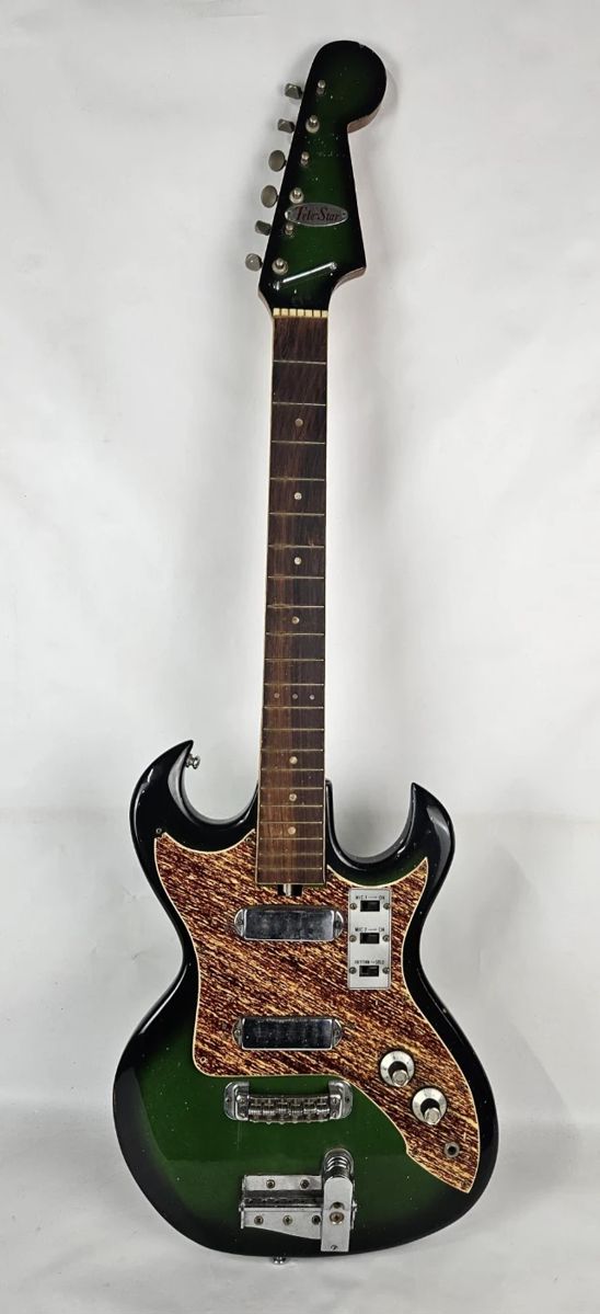 Records, 45’s, Instruments, Audio Equipment... starts on 11/2/2023