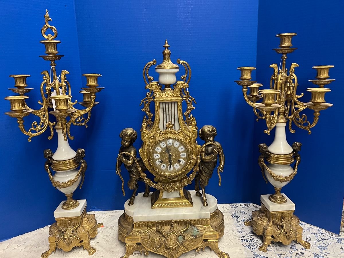 More Added Collectibles Auction A NEW LOOK!! starts on 11/18/2023