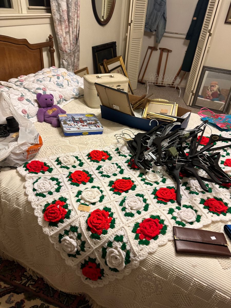 Estate Sale w/ Glassware-Furniture in Hickory, NC starts on 11/10/2023